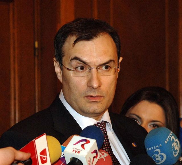 Elena Udrea se dezice de fostul șef al SRI, Florian Coldea